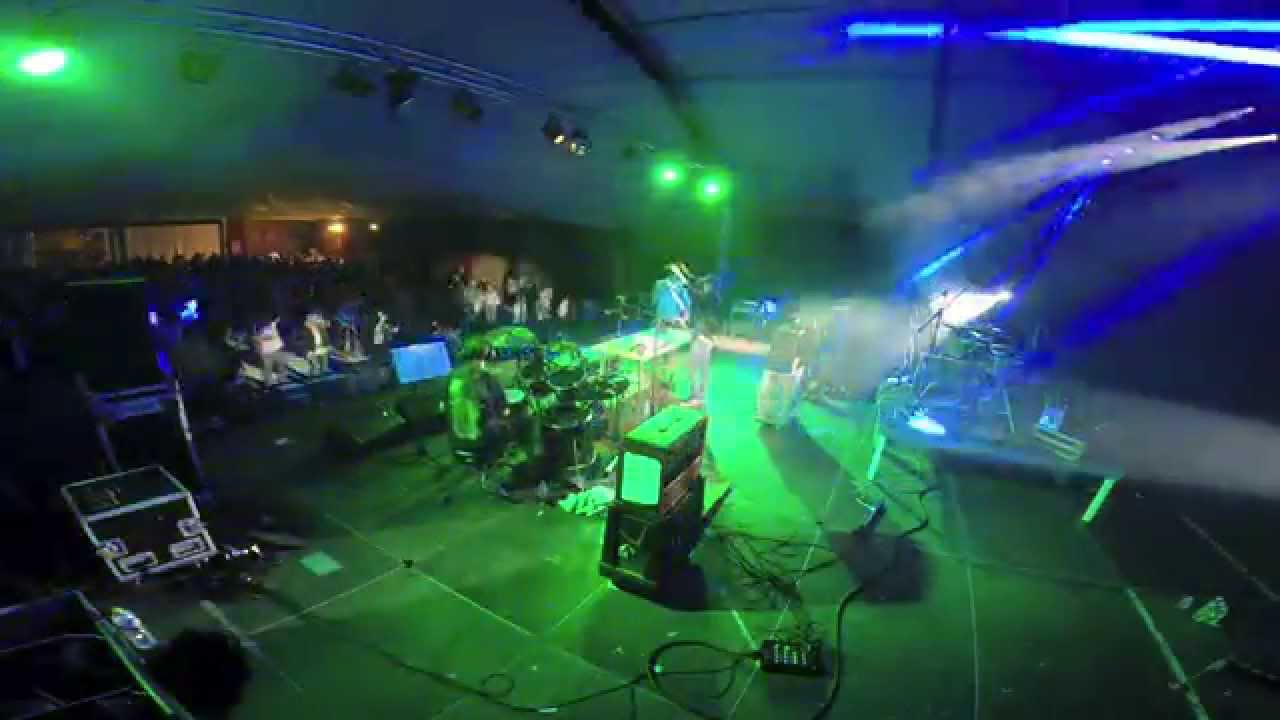 Nick Gain - Born in the 80's LIVE (HD) - YouTube