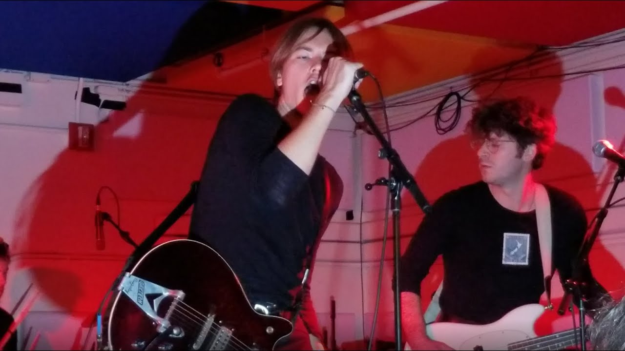 Sid Simons live at Night Club 101 - The Lie (Live) - YouTube