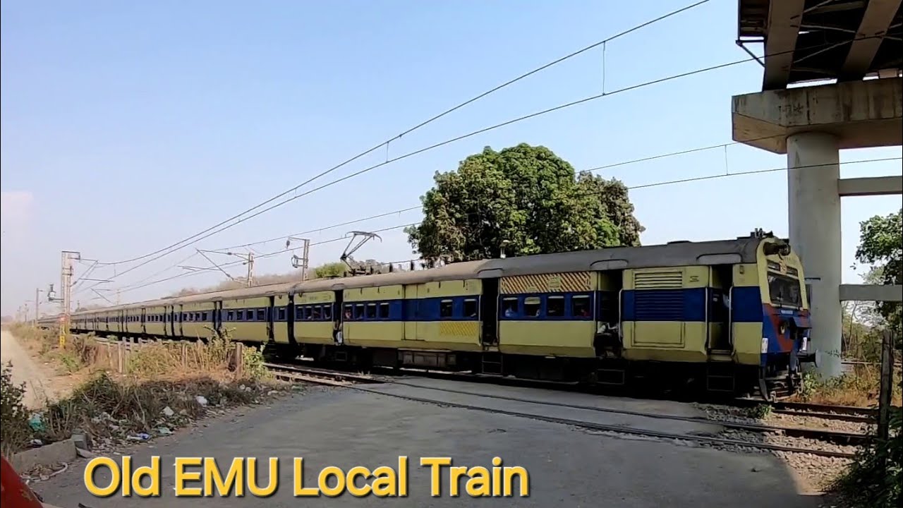 Old EMU Local Passed Acceleration - YouTube