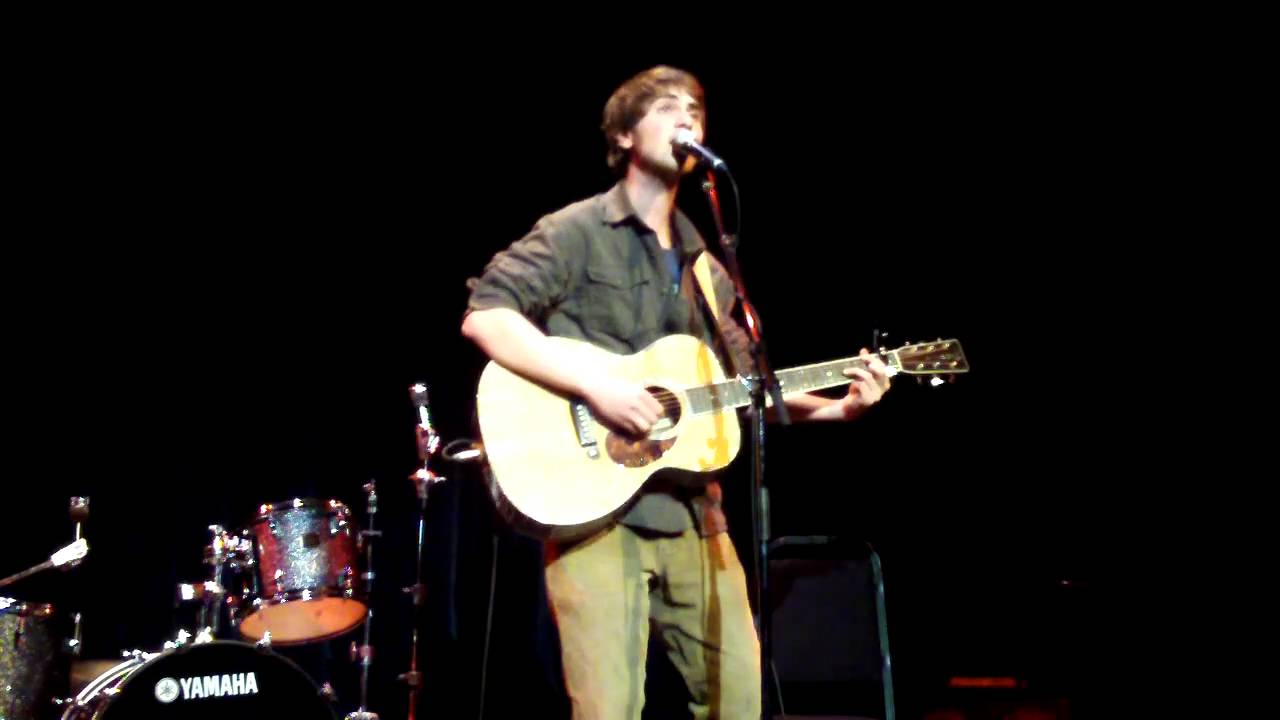 Daniel Moir - YouTube