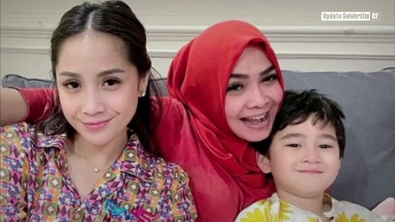 10 Artis Kaya Raya Sejak Lahir tetapi Tidak Suka Pamer Kekayaan Orang ...