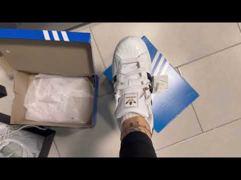 Schuhe im Schrank vergessen… kennt ihr das? 😁👟