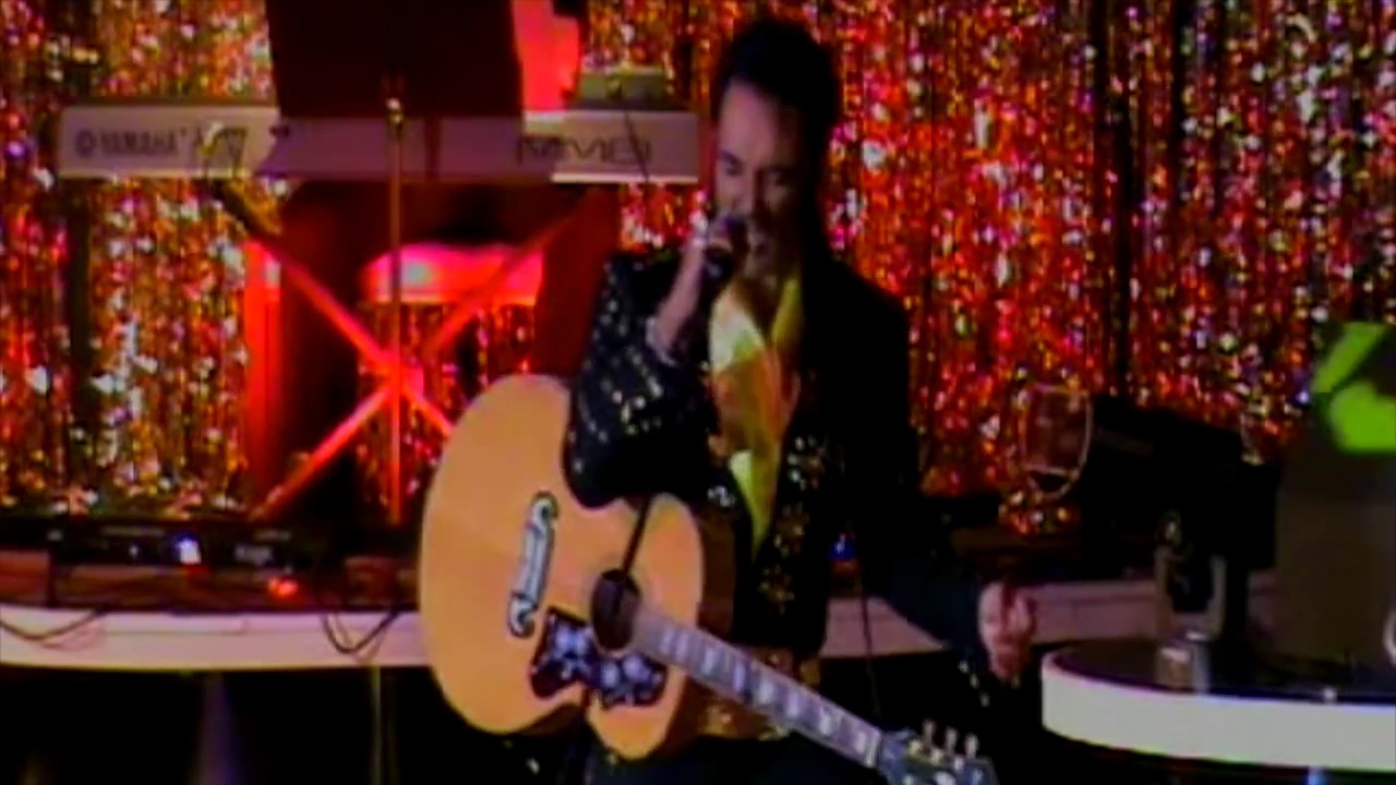 Eli Williams as Elvis 2017 - YouTube