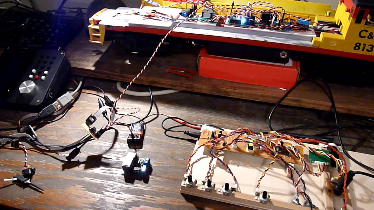 R/C to DCC via Attiny85 - YouTube