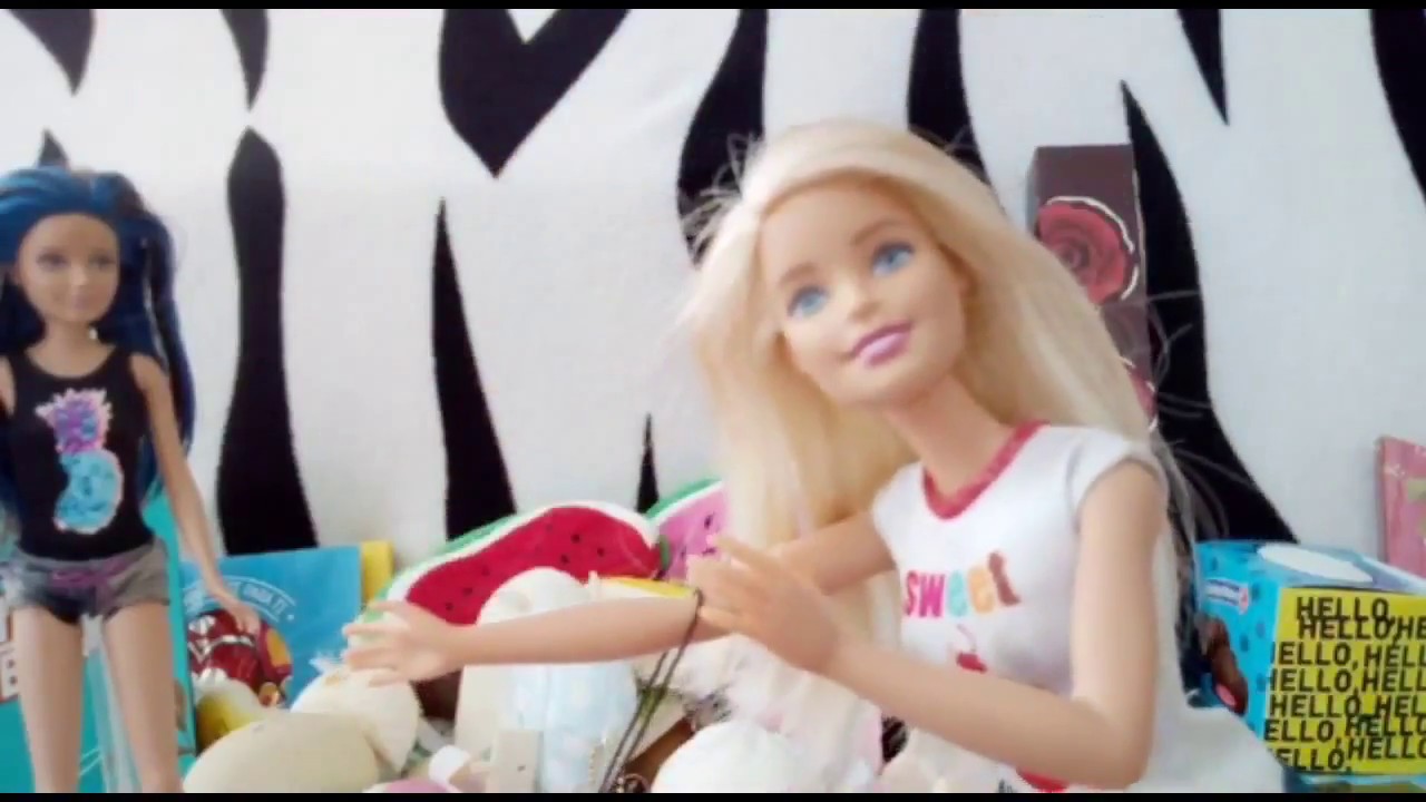 Barbie Videos Para Niñas Squishy Family Fun Travel - YouTube