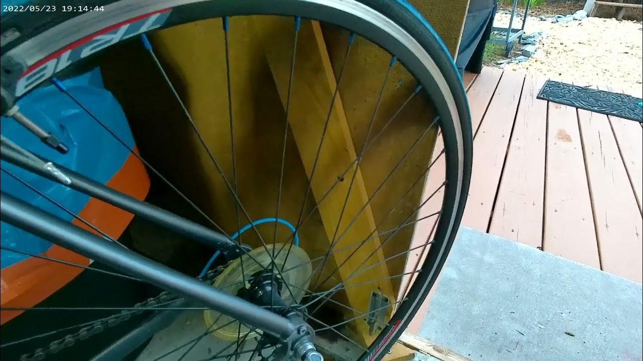 Broken bike spoke - YouTube