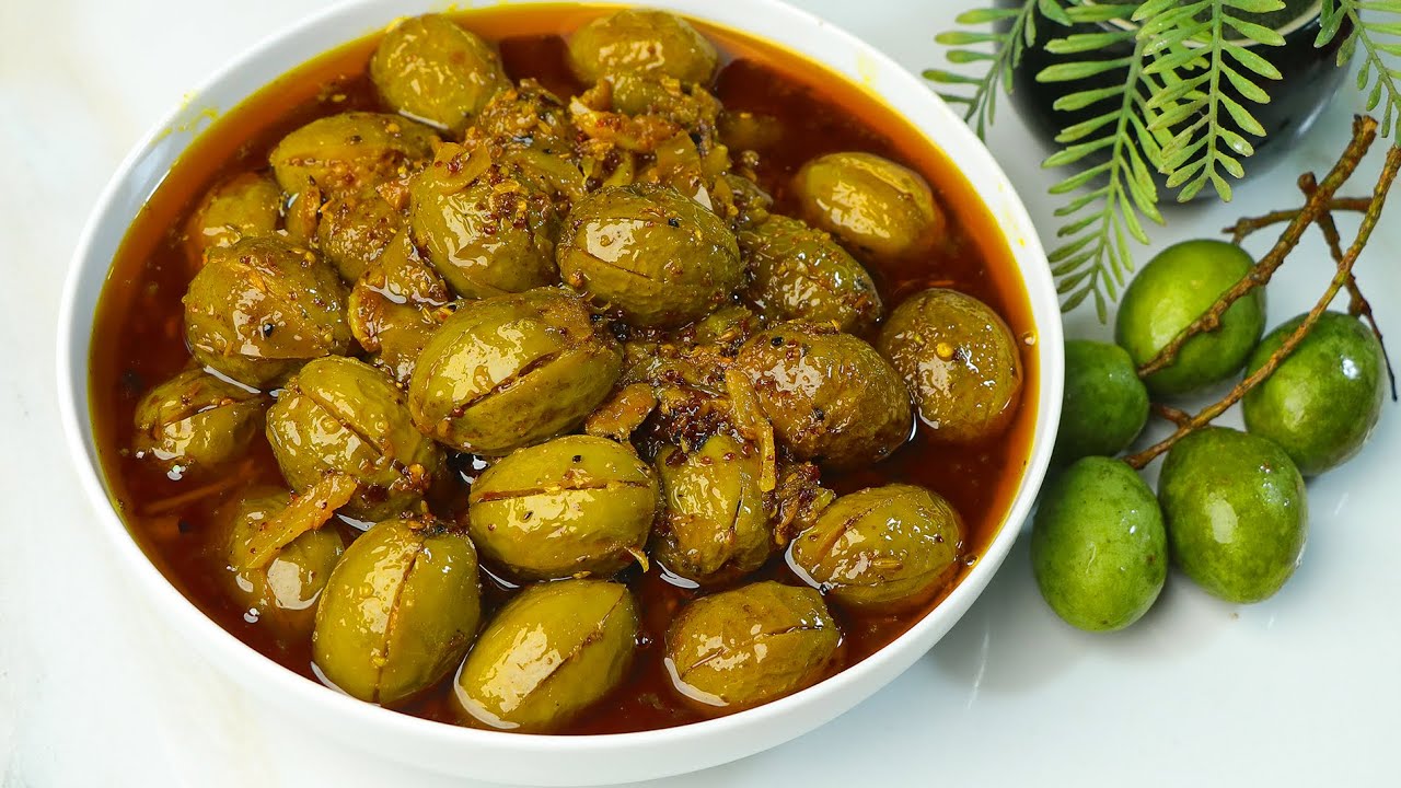 সহজভাবে আস্ত জলপাই এর টক ঝাল মিষ্টি আচার রেসিপি // Olive Pickle ...