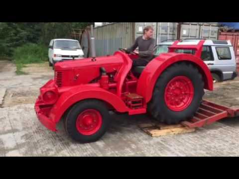 David Brown VIG/100 Thresherman – Lot 921 Cheffins Harrogate Vintage ...