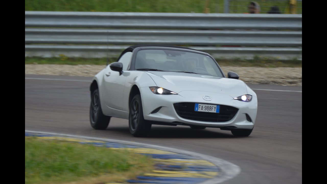 POWERSLIDE battle: Porsche Cayman GT4 vs Mazda MX-5 - YouTube