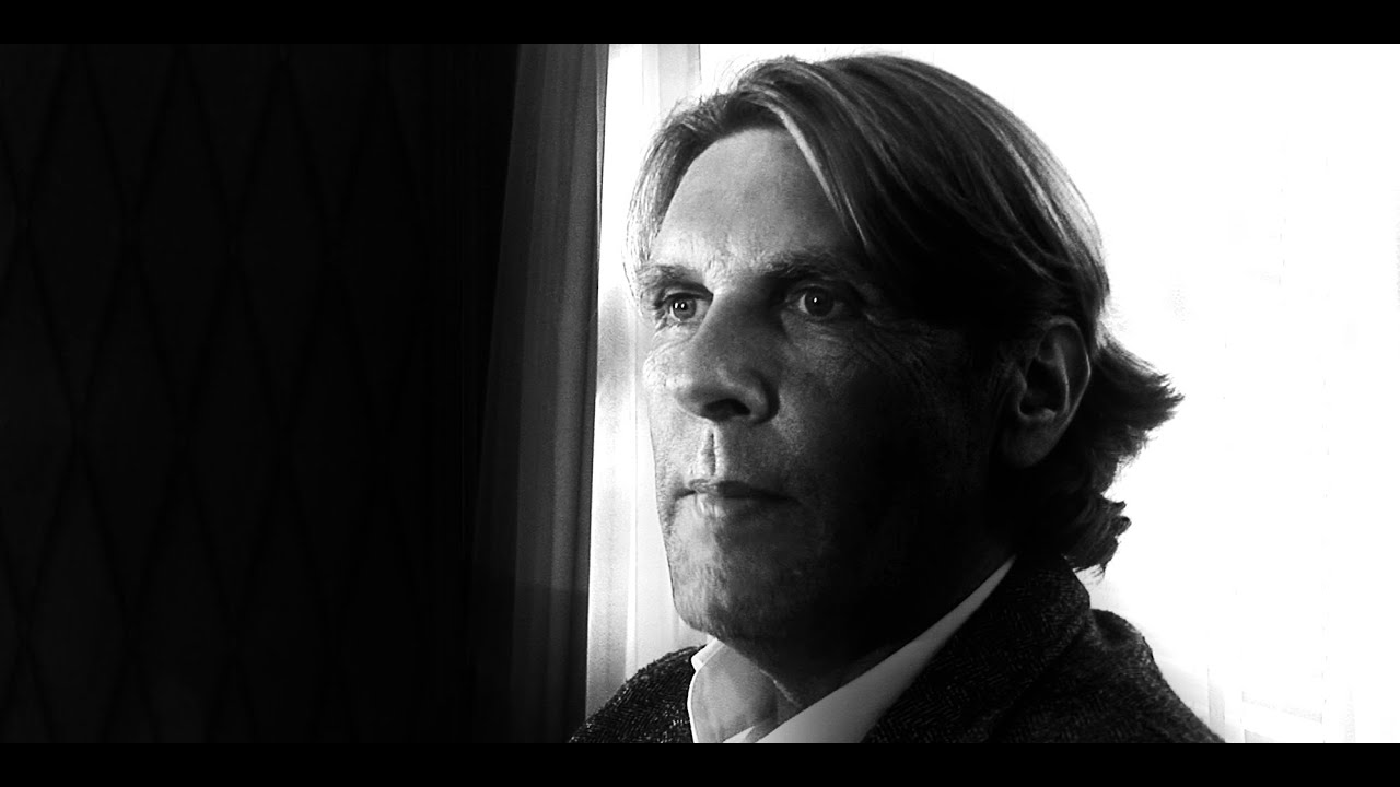 Carsten Rath, CEO and founder at Kameha Grand in Zürich - YouTube