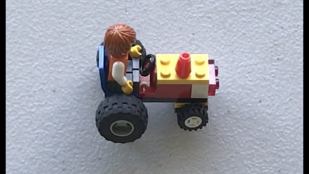 How To Make: Super Simple LEGO Tractor - YouTube