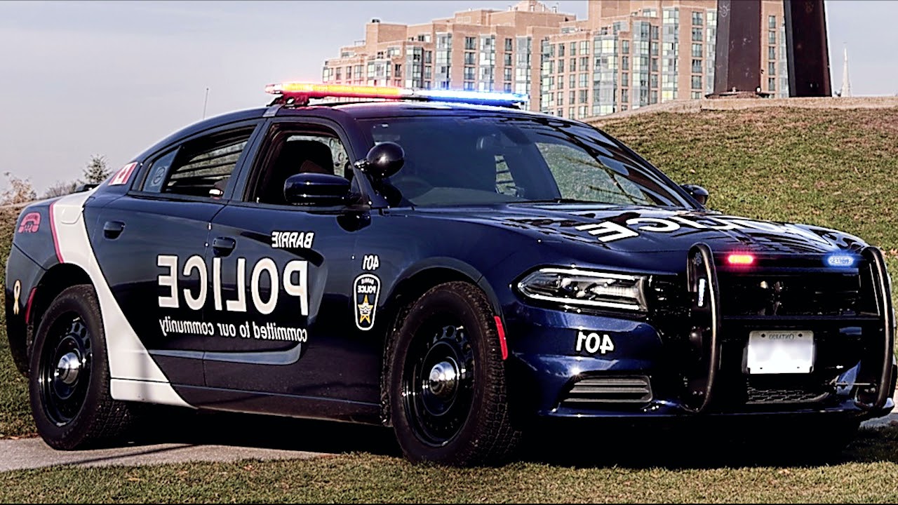 POLICE SOUND EFFECT - YELP SIREN - FIVE MINUTES - DIEGO TV| - YouTube