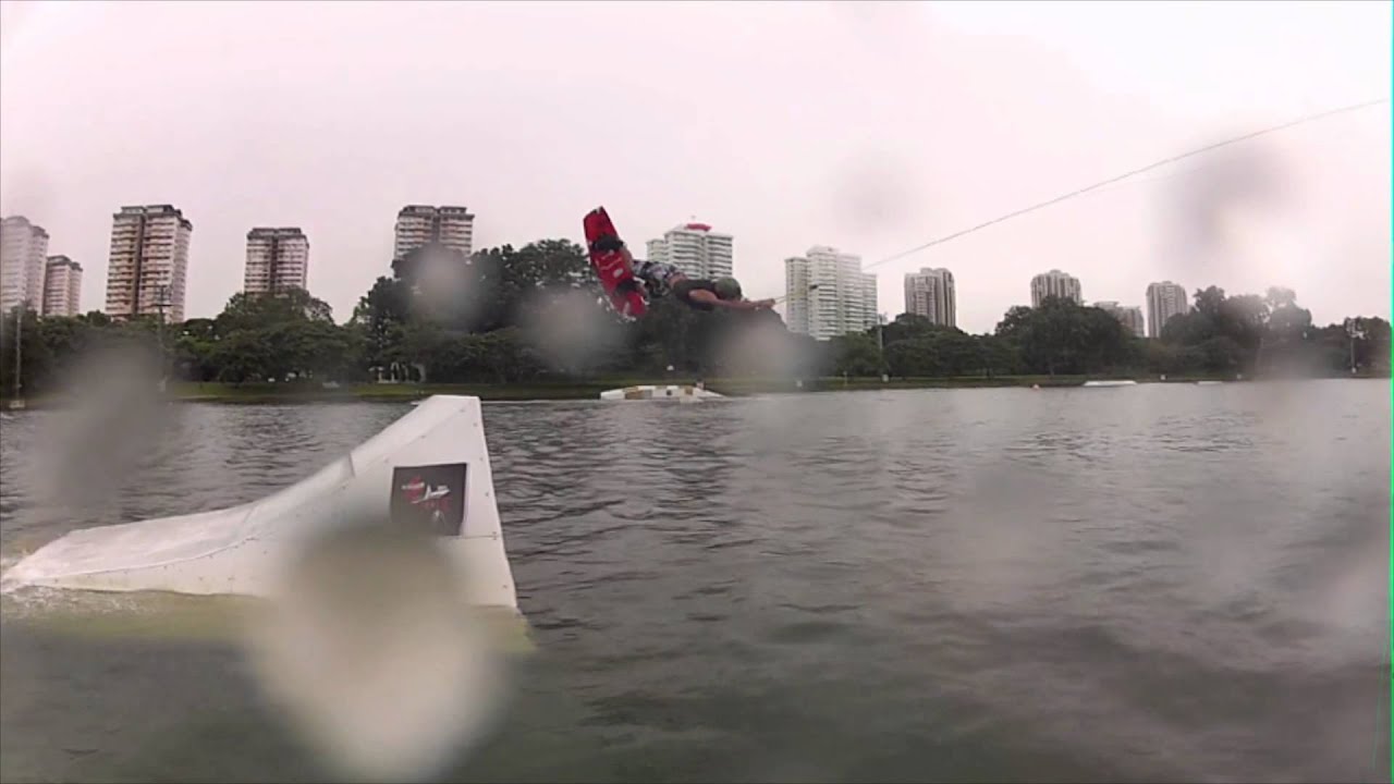 Wakeboard air raley (superman) - YouTube