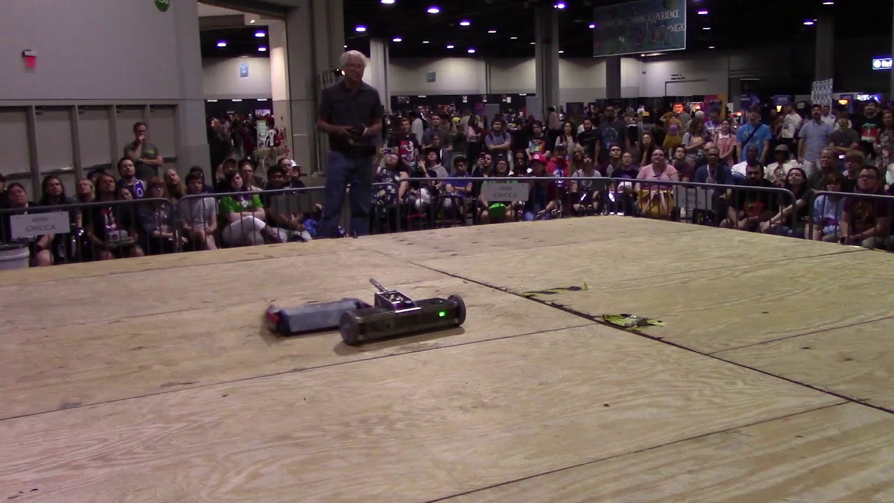 T-Boner v Mr Pointy | Robot Battles 67 Hobbyweight - YouTube