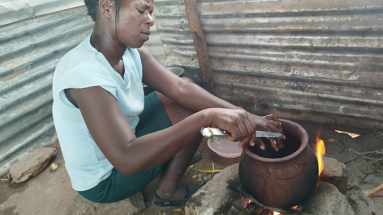 My sister cooked sweet native food//African Village life. #villagelife ...