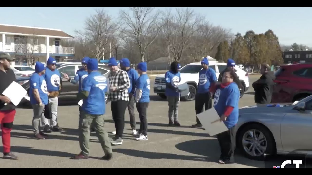 CT Uber and Lyft rideshare drivers caravan to demand better pay ...