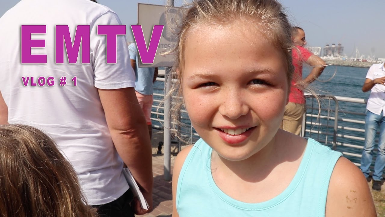 EMMA VLOG #1 - A Trip to Dragonmart and the Dubai International ...