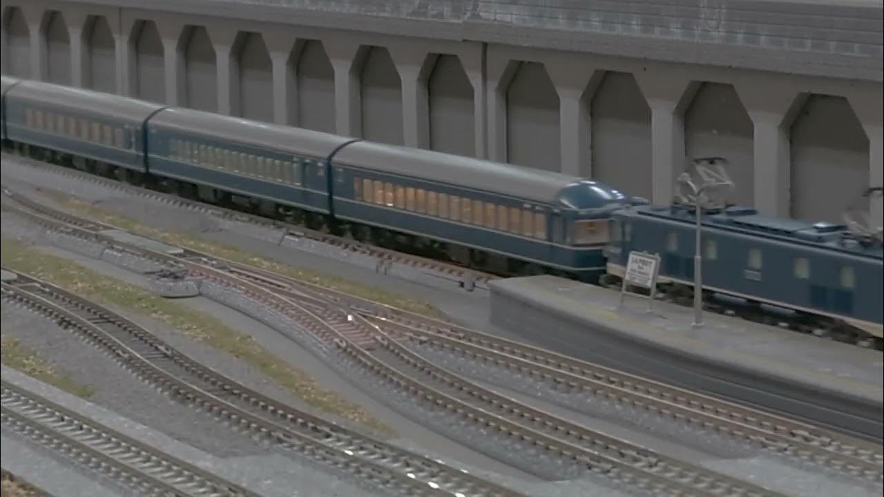 EF58特急色牽引 20系寝台特急『あさかぜ』その1 - YouTube