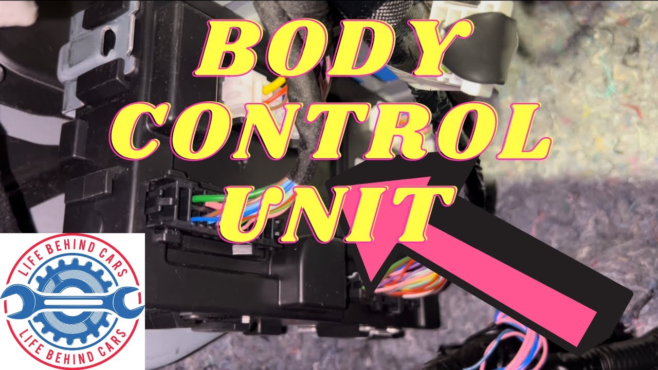 Nissan Juke 2018 Petrol BCM Body Control Module Location - YouTube