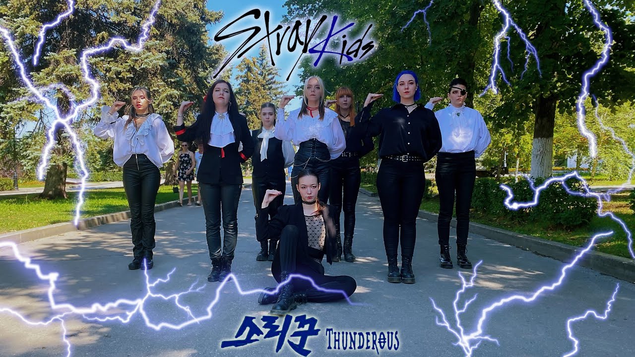 [K-POP IN PUBLIC | ONE TAKE] Stray Kids - THUNDEROUS '소리꾼' (Vampire ver ...