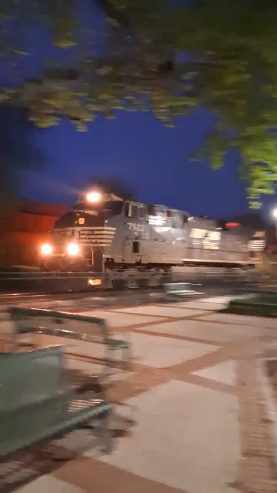 Awesome DUO! "Wake UP Speedster" "Blasting in/out of downtown" Norfolk Southern #7522 -#24x ...