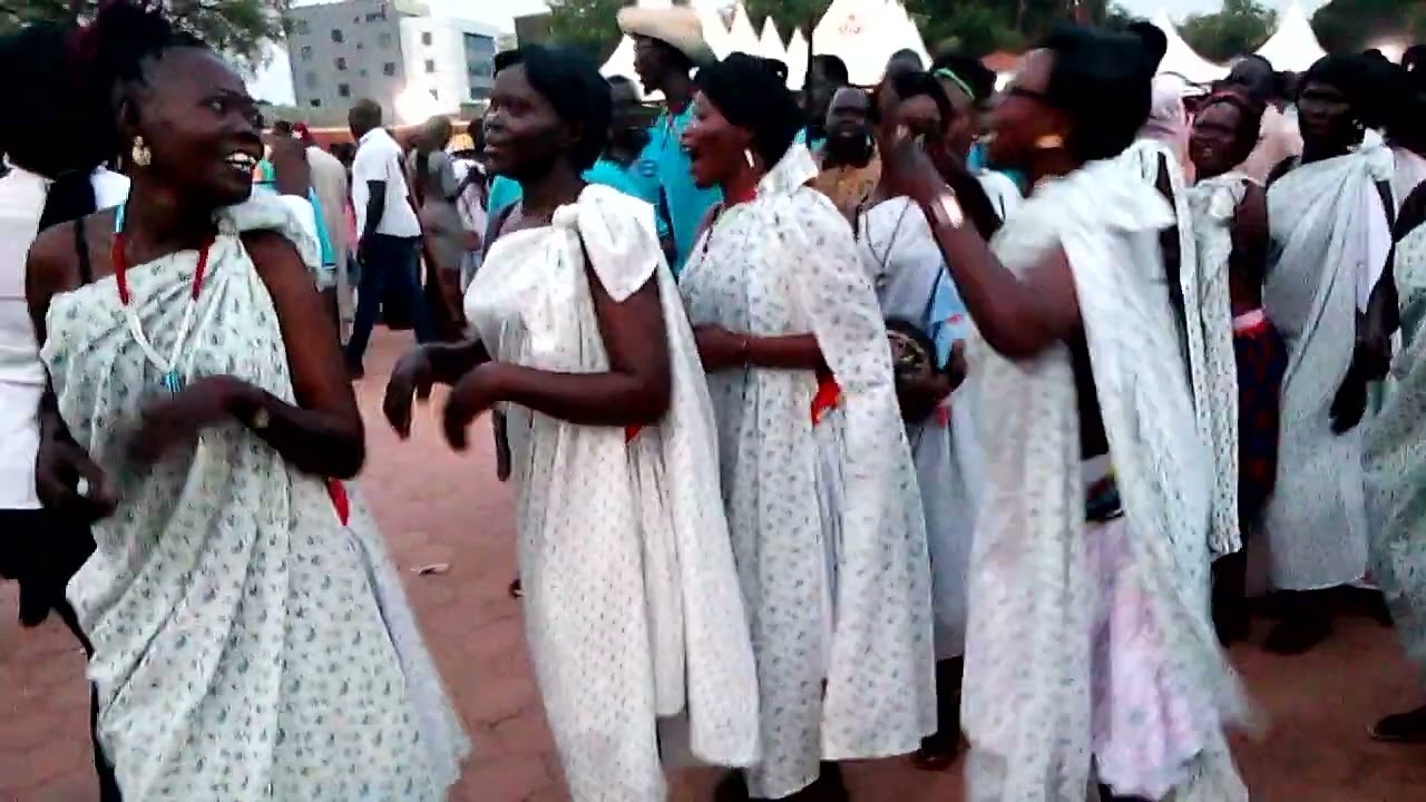 Bungu traditional dance during Jubek day - YouTube