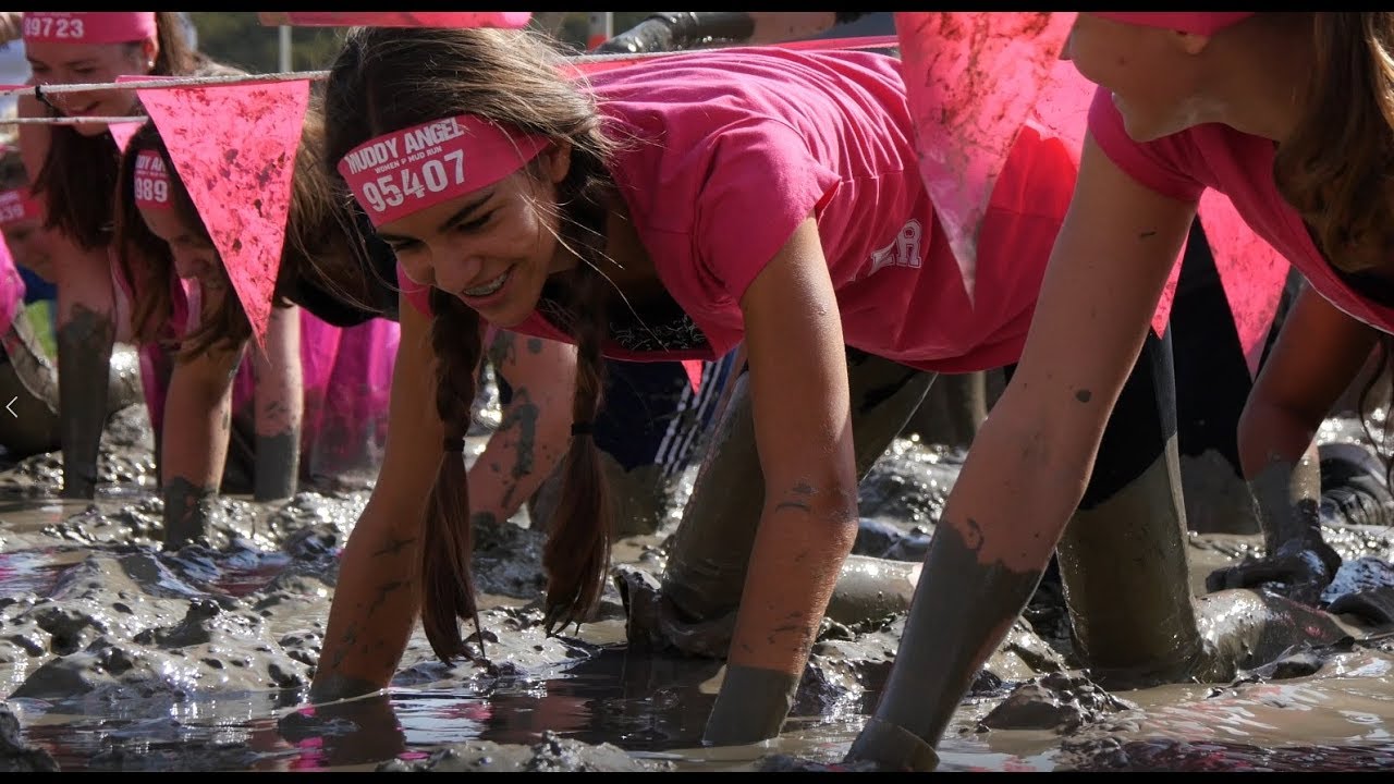 Der Muddy Angel Run in Wien - YouTube
