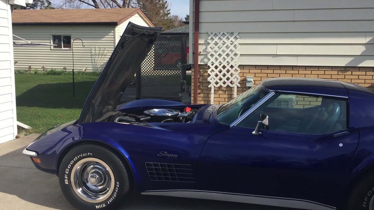 1972 Corvette 4-speed Targa Blue - YouTube