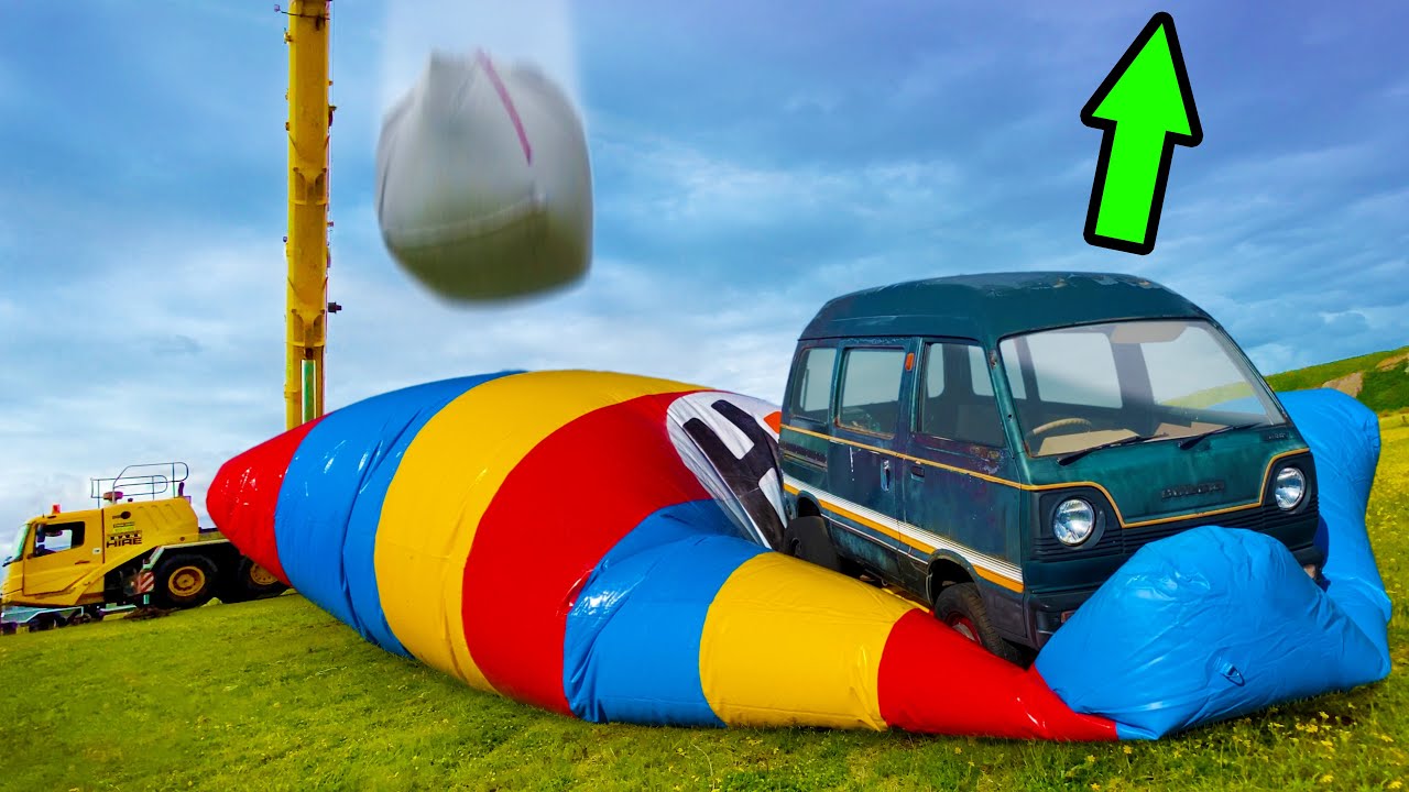 How High Can This Minivan Fly? 1000kg Vs. Blob - YouTube