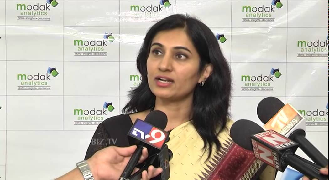 Aarti Joshi Modak Analytics - YouTube