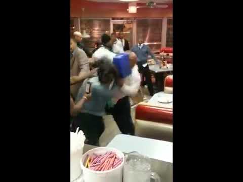Crazy Fight in a restaurant.mp4 - YouTube