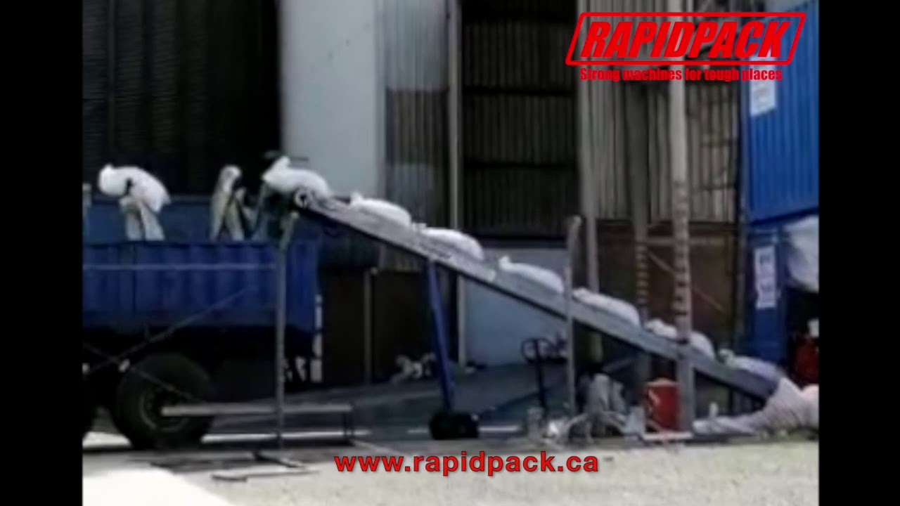 Rapidpack: Fertilizer Bagging Machine in Action! - YouTube