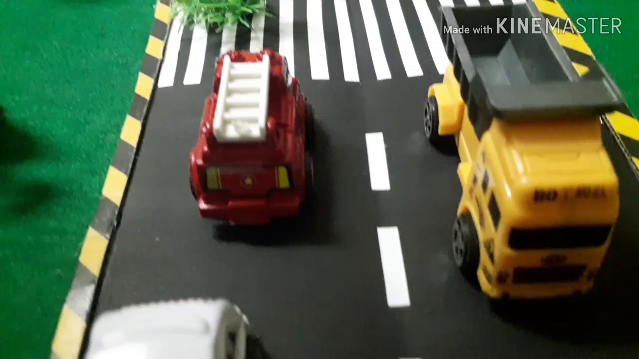 Traffic lights kids school peoject - YouTube