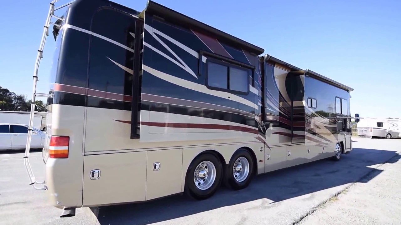 2008 Monaco Camelot 42PDQ A Class Tag Axle Diesel Pusher from Porter’s ...