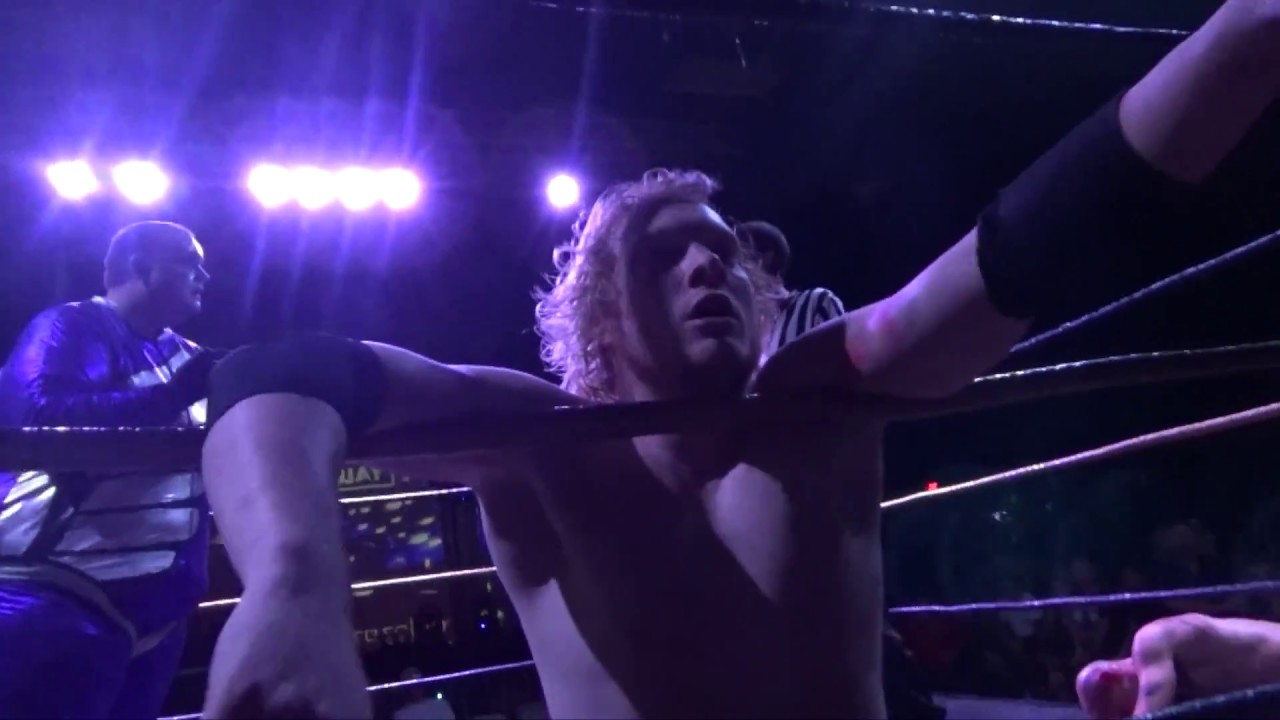 Pro Wrestling Ego: Feel Invincible 2 - Sterdust/Ursa Major vs Wes ...