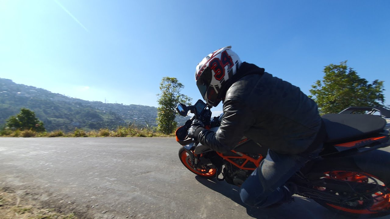 KTM Duke 390 BS-6 First Ride Impression - YouTube
