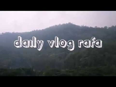 Bermain sama kakak mama dan papa