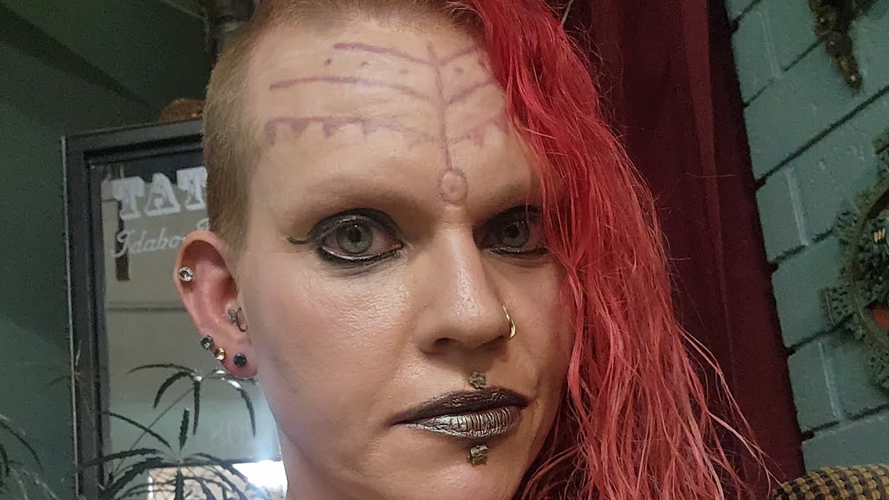 tattoo reveal - YouTube
