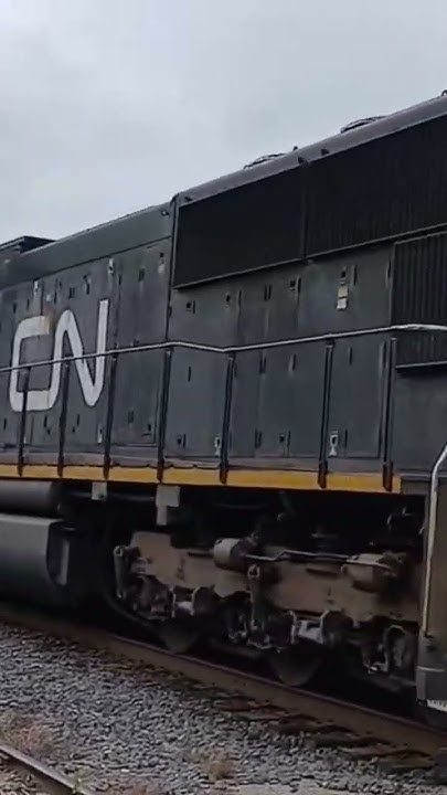 CN 3916 passes Beare! #train #shorts #railfan - YouTube