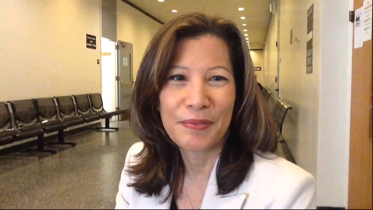California Chief Justice Tani G. Cantil-Sakauye goes to jury duty - YouTube