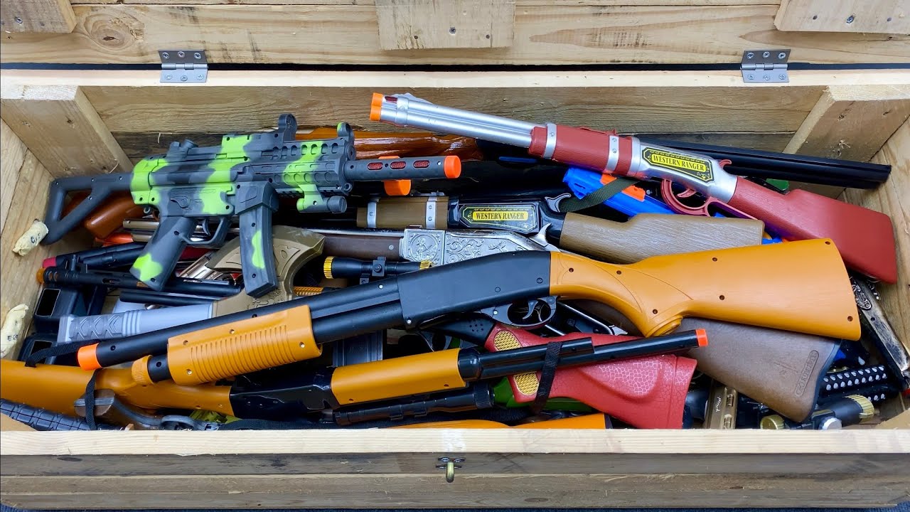 Guns and Rifles Chest ! Cop and Military Rifles ! Toy Guns Collection ...