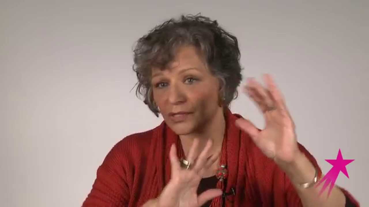 Art Advisor: Standing up for Artists- Madeline Murphy Rabb Career Girls ...