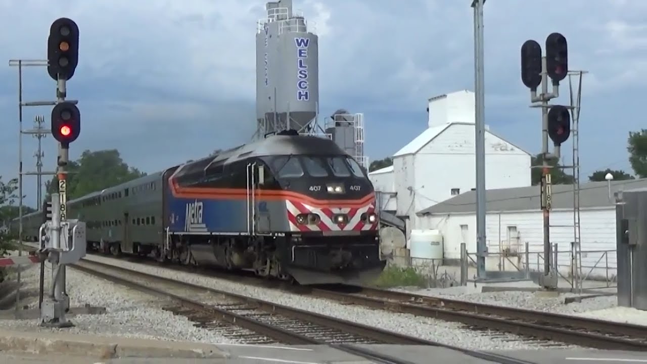 Metra 407 West - Midlothian, IL - YouTube