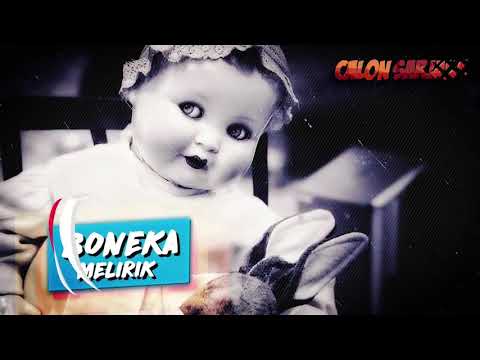 Calon Sarjana! 10 Video Penampakan Boneka Misterius yang Bisa Bergerak Sendiri Tanpa Ada yang Menyen