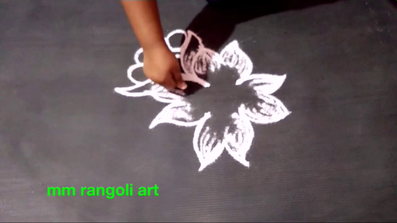 how to draw simple flower rangoli design - YouTube