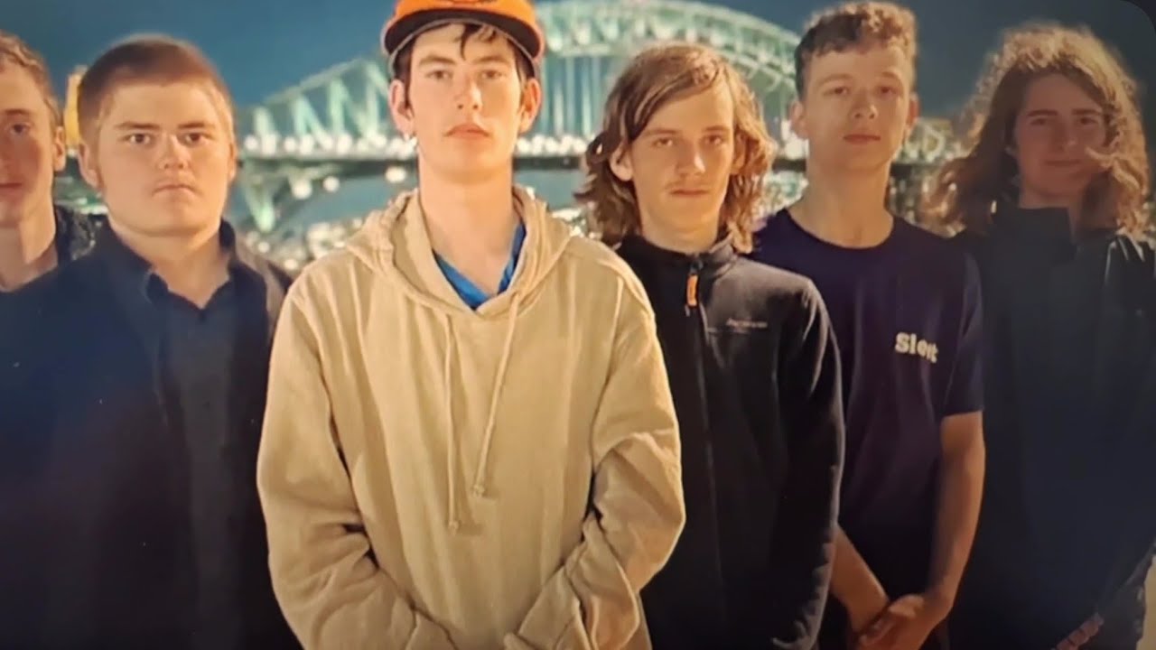 Random shi - YouTube