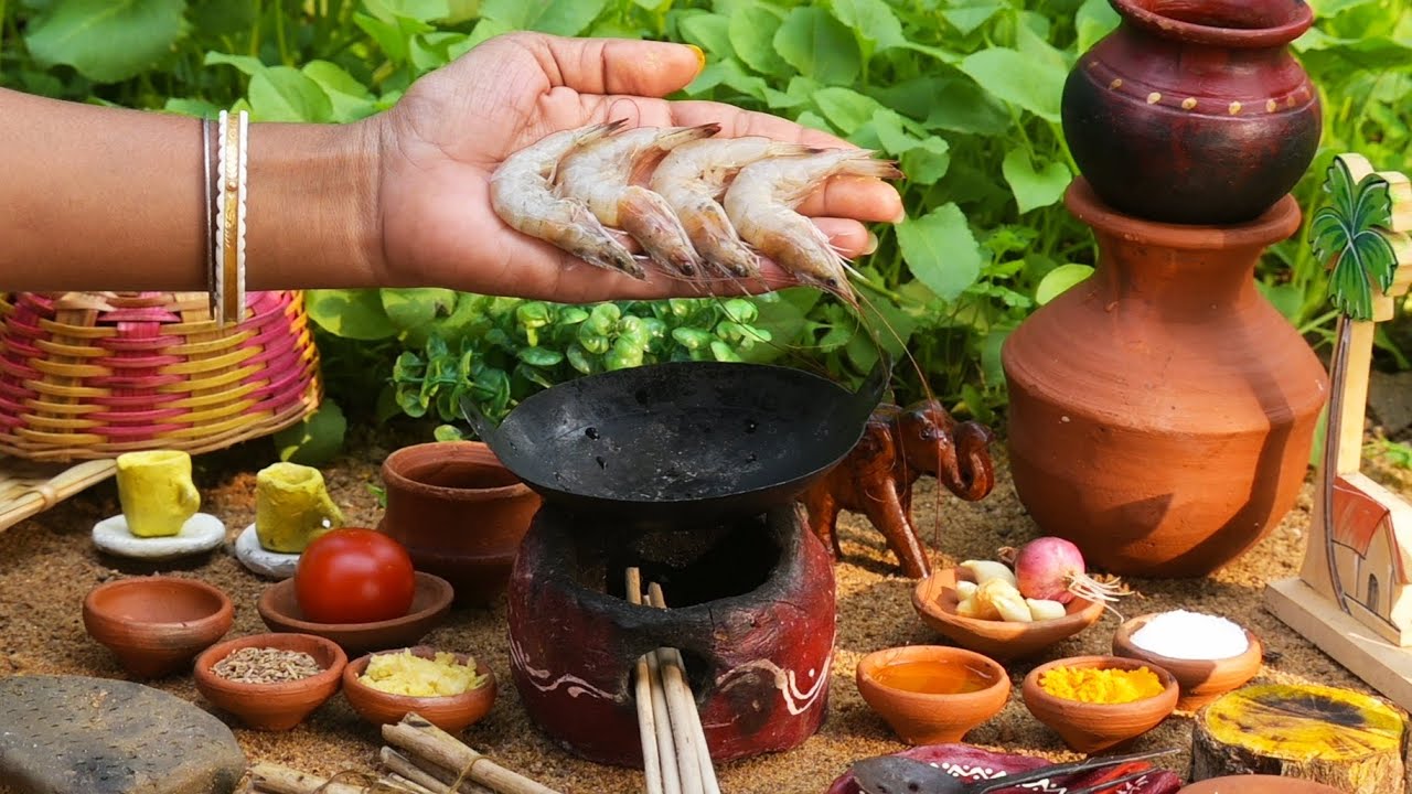 Chingri macher Curry | fish curry recipe | mini cooking - YouTube