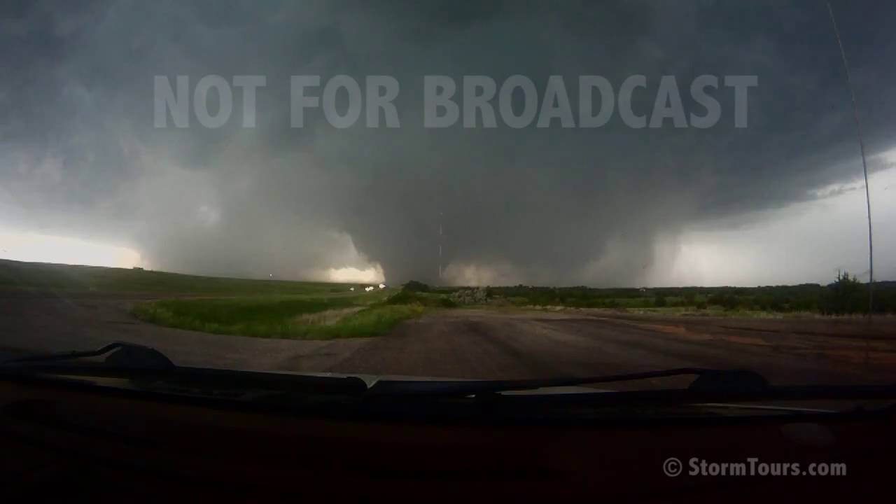 Massive Kansas Tornado GoPro Footage - YouTube
