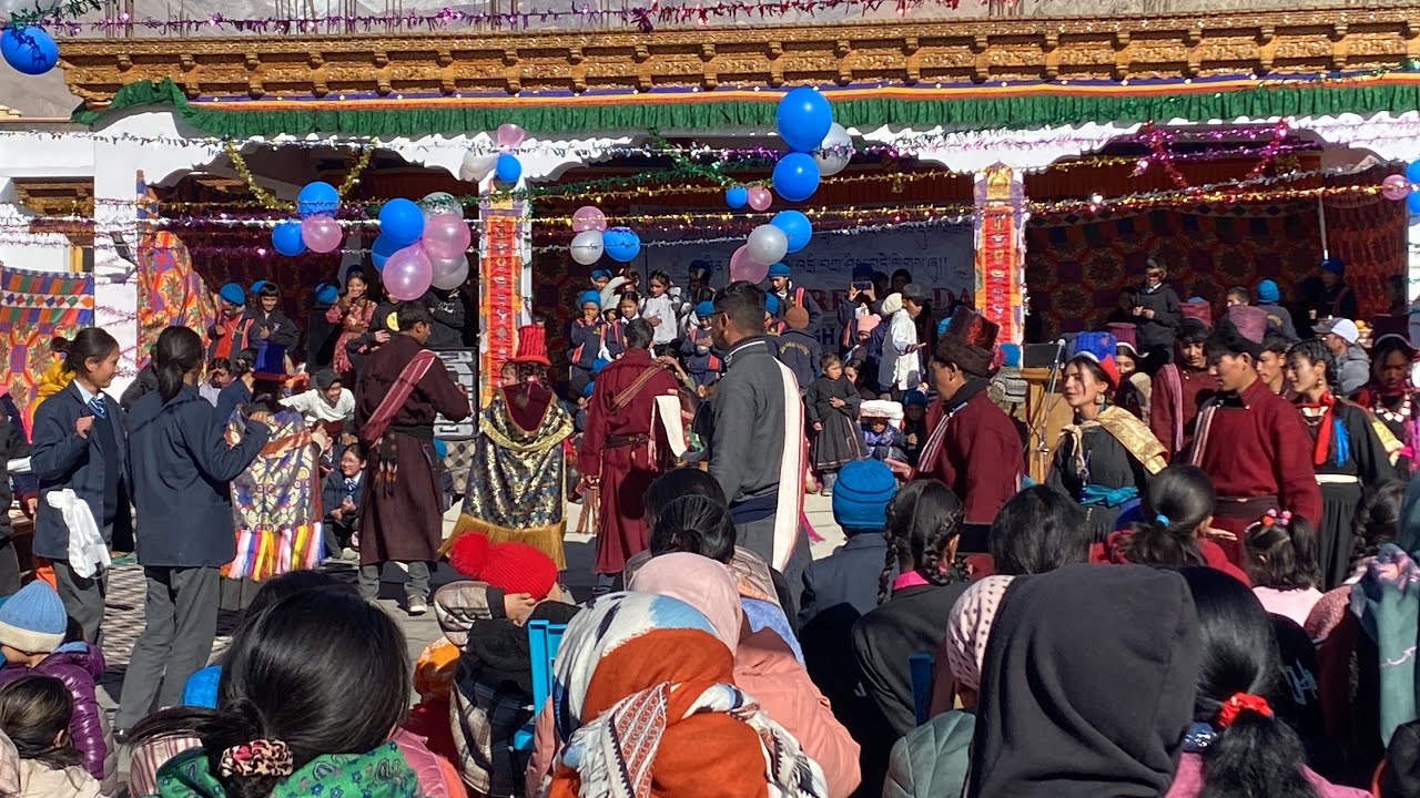 Ladakhi Folk Dance Performance at Jamyang High School /Ladakhi folk ...