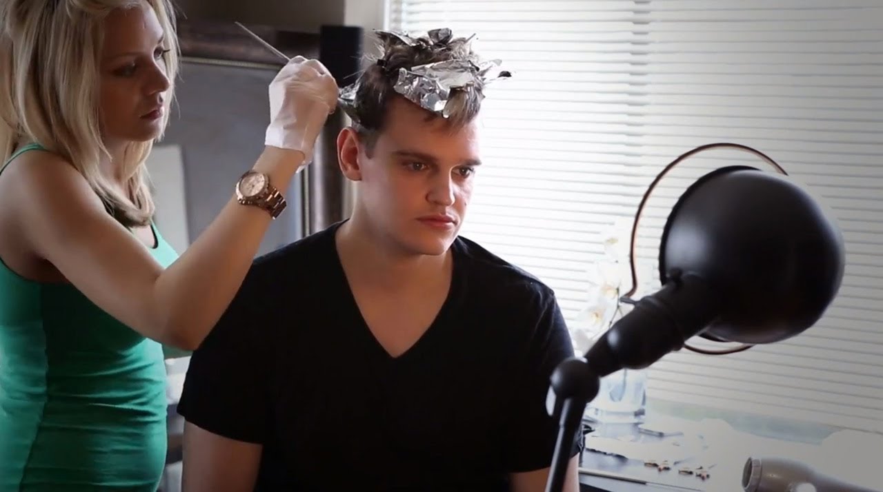 Mens Hair Cut, Color, LowLights and Styling Video. - YouTube